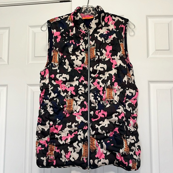 Vilagallo | Jackets & Coats | Nwot Vilagallo Camo Tiger Vest | Poshmark